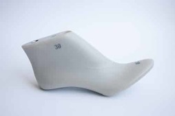 The Ultimate Guide to Shoe Last Types and Shoemaking