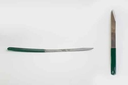 Beginners Shoemaking Tools and Materials:The Definitive Guide 2019