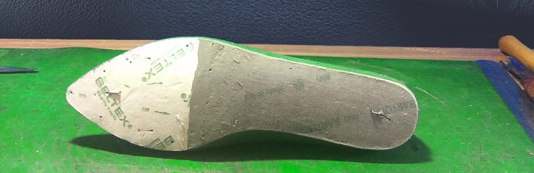 Shoemaking Courses Online! Best Online School to learn shoemaking!24/7