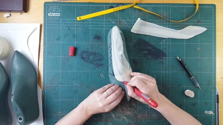 Making Flat Ballet Shoes[ Unlimited Designs]