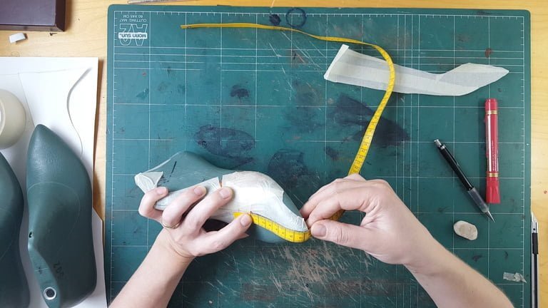 Making Flat Ballet Shoes[ Unlimited Designs]