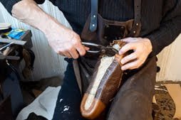 Shoemaking Courses Online! Best Online School to learn shoemaking!24/7